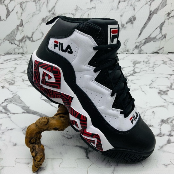 Fila | Shoes | Mens Fila Mb Black White Red Sneakers Nwt | Poshmark